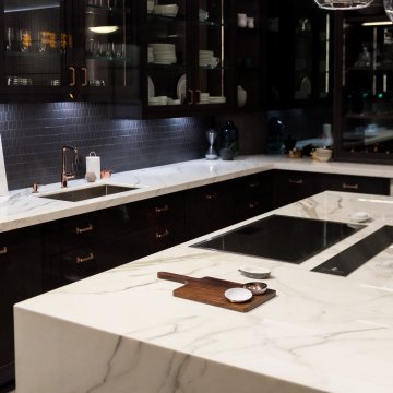 UV Varnish Formula for Marble Protection & Gloss Enhancement